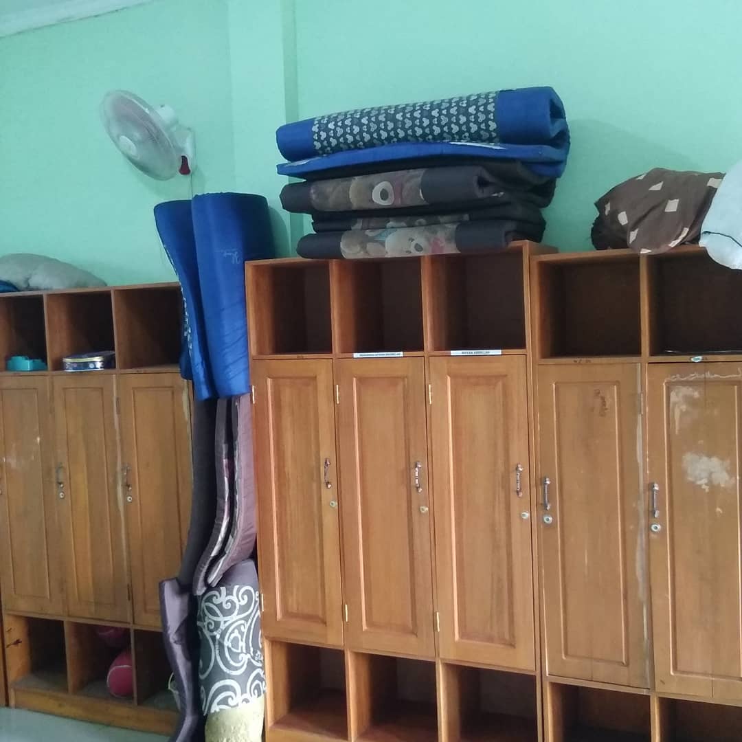 GEDUNG DAN KAMAR SANTRI PONPES PINK 03